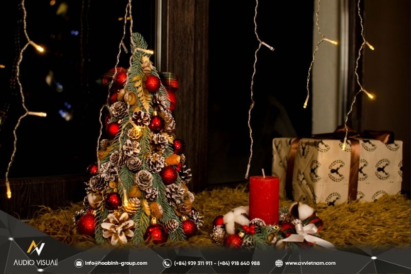 Top 30+ eye-catching Christmas party decoration ideas
