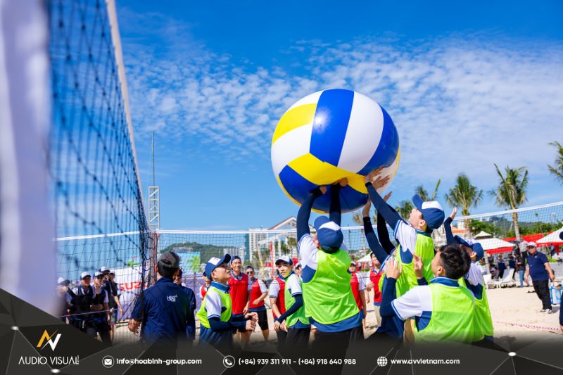 TOP ideas for company team building events to boost teamwork