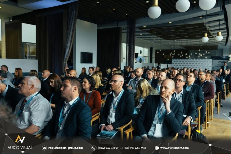 15+ ideas for choosing professional conference clothes
