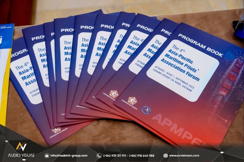 Event branding: Key elements and creative ideas
