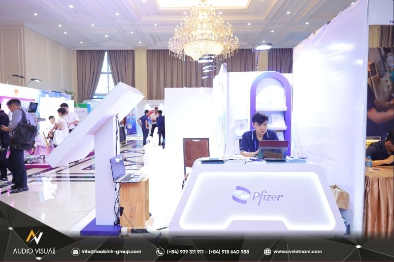 Event Sponsorship: Guide to Secure the Right Sponsors