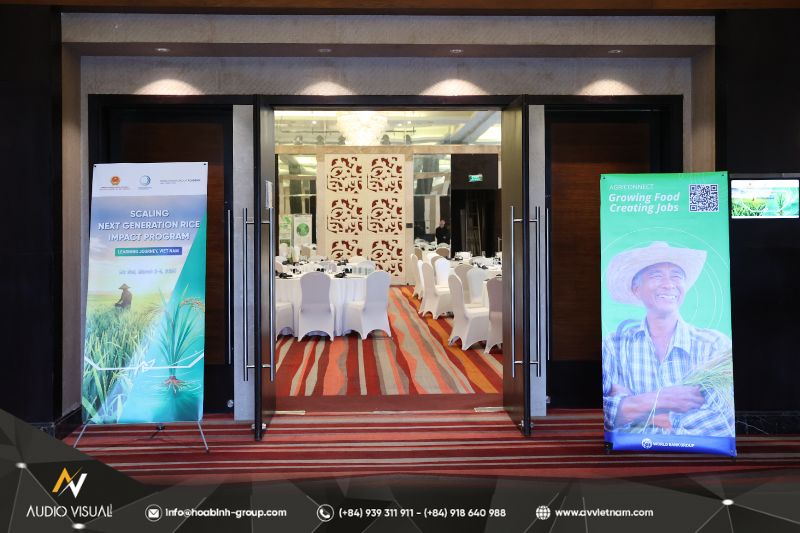 Common standee sizes used in events and exhibitions